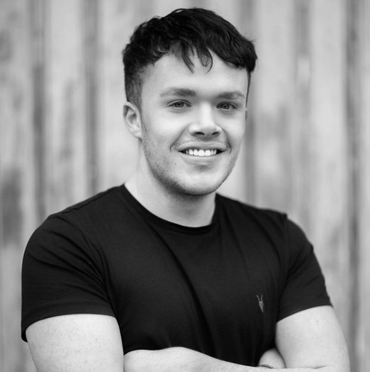 Chris Riley | Celebrity Psychic | Tarot Readings